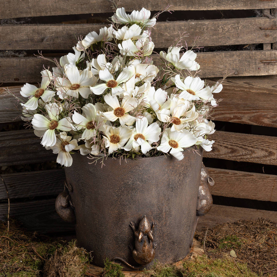 Home / Flower Pot With Mice Detail
